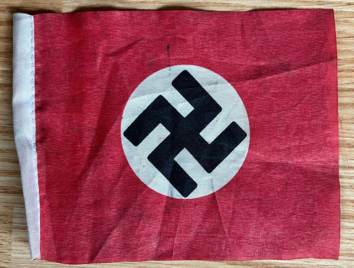 Small cloth parade NSDAP flag – ABmilitaria
